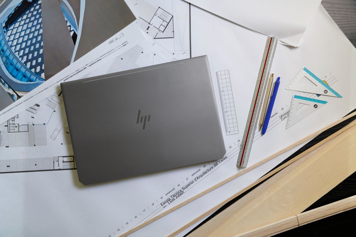 HP ZBook Studio G5 - 4QH42EA laptop specifications